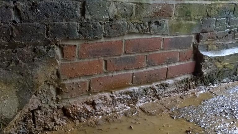 Spalling bricks - Triangle Limited